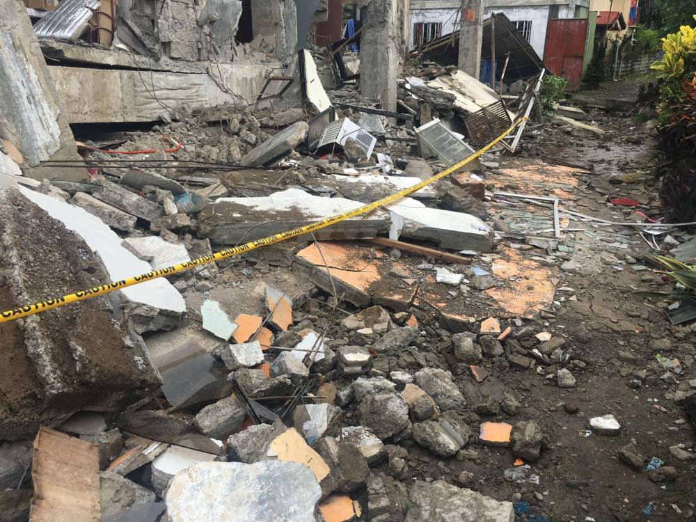 After the M6.5 Leyte Quake: Images of Destruction – SubSelfie