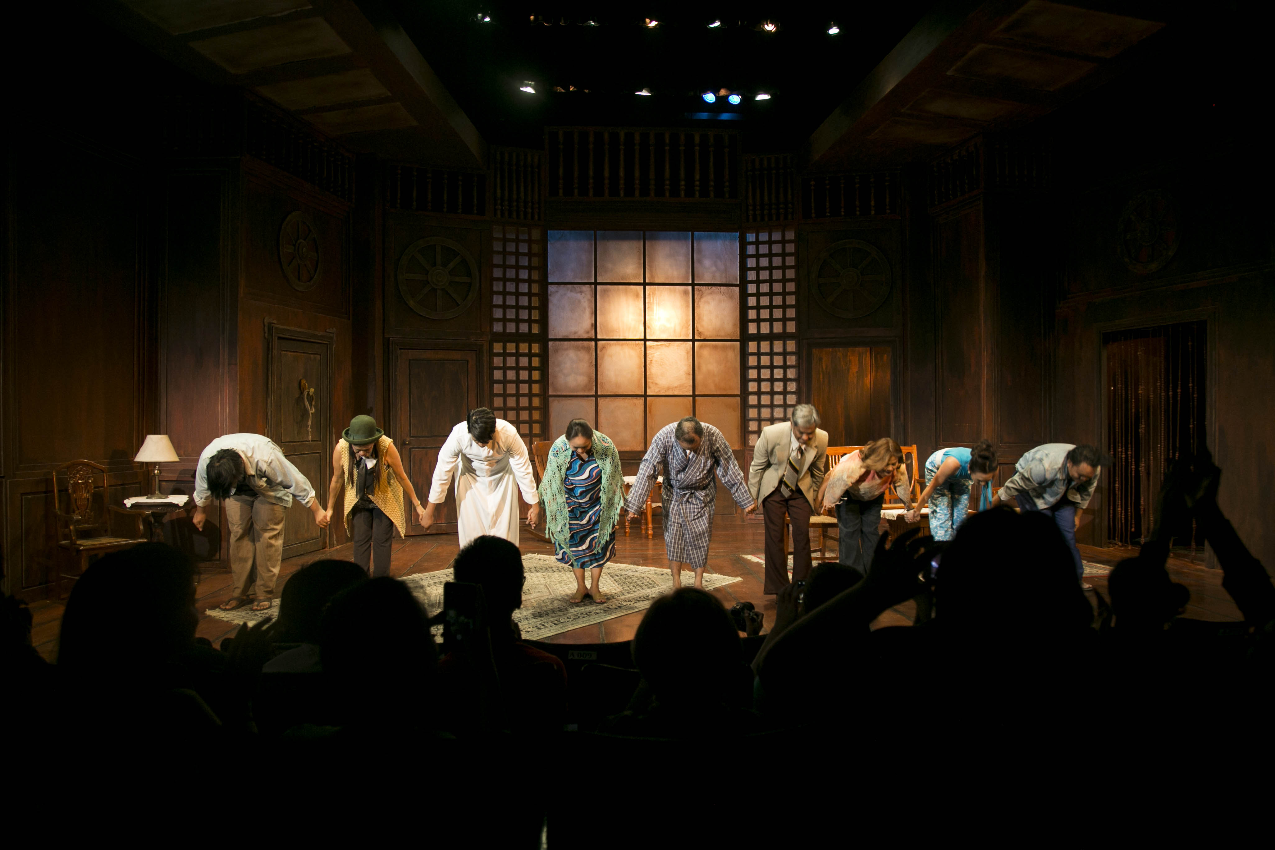 Fathers and Sons: A Dulaang UP Masterpiece of Two National Artists ...